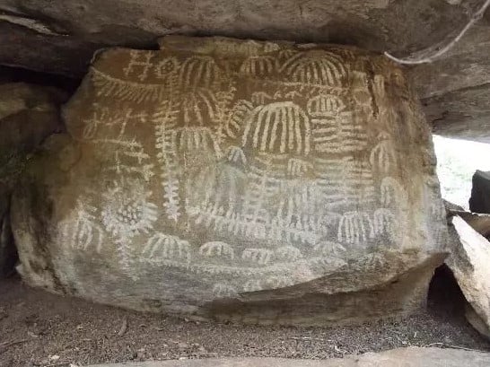 Visit the rock paintings of Kondoa | Tanzania Specialist
