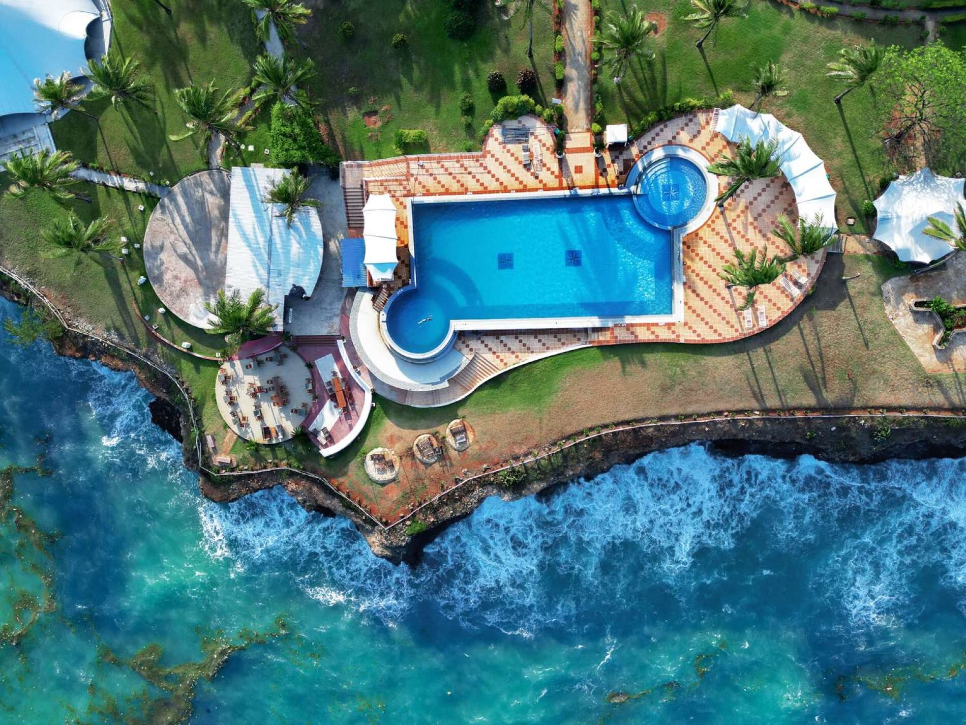 Golden Tulip Dar es Salaam - Masaki | Tanzania Specialist