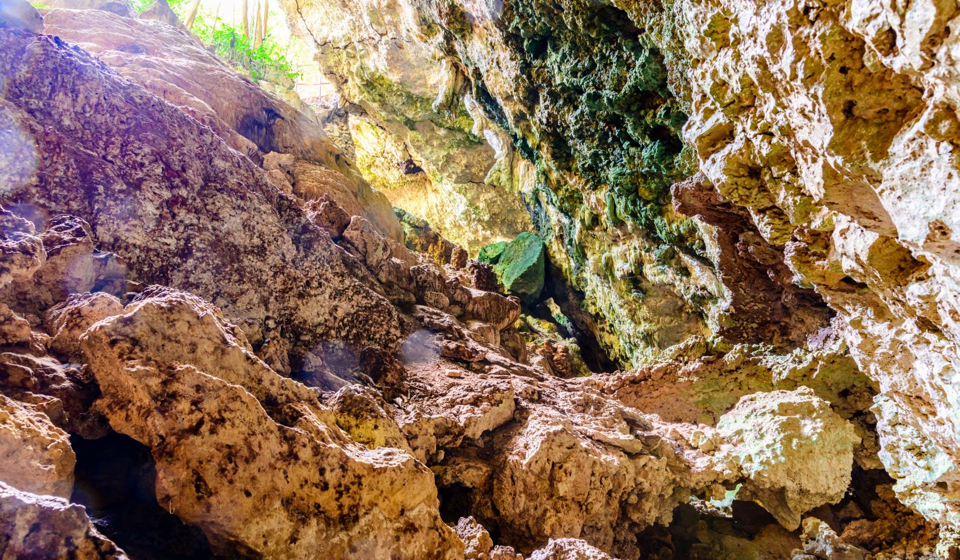 Kuza Cave + optional cultural workshop | Tanzania Specialist