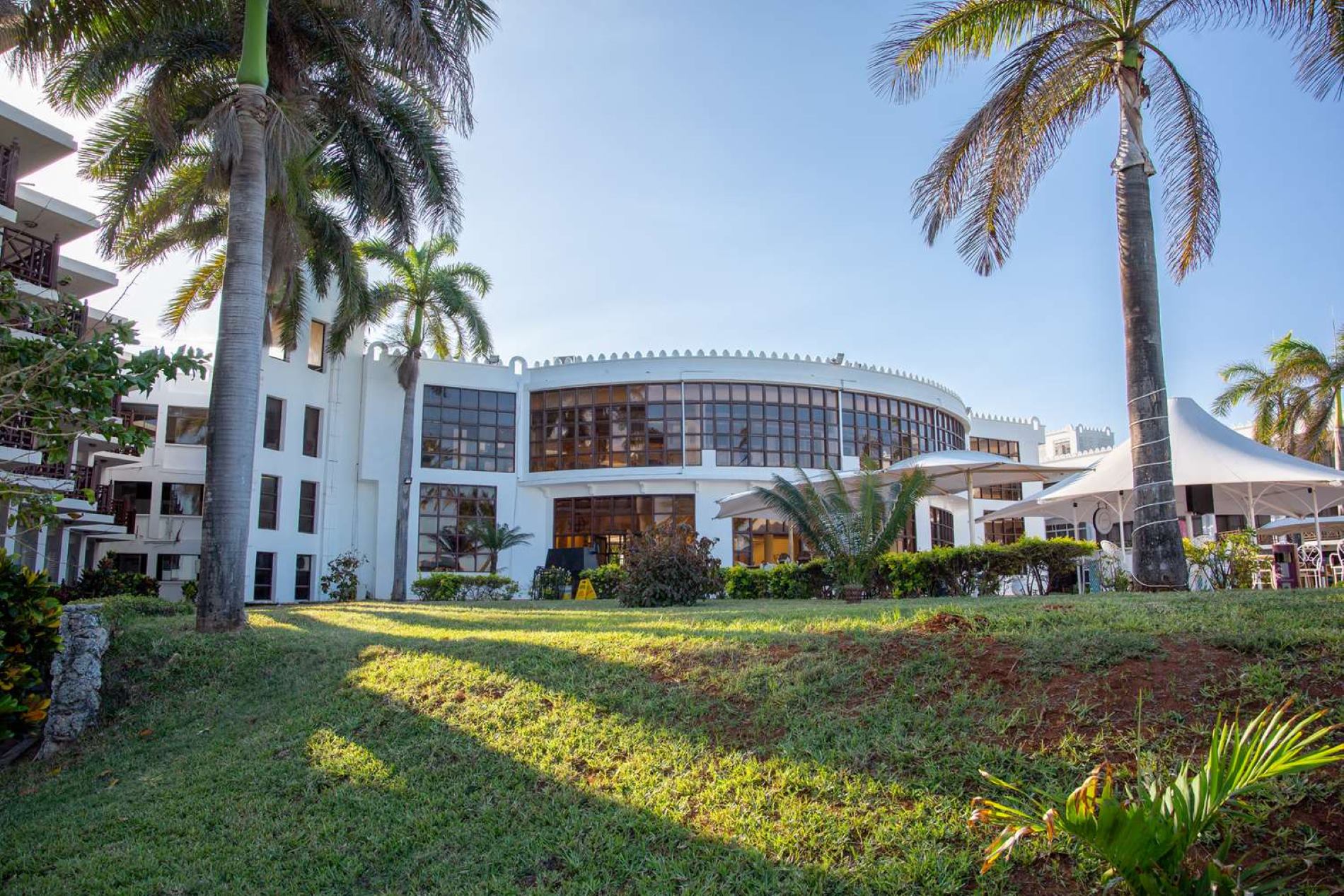 Golden Tulip Dar es Salaam - Masaki | Tanzania Specialist