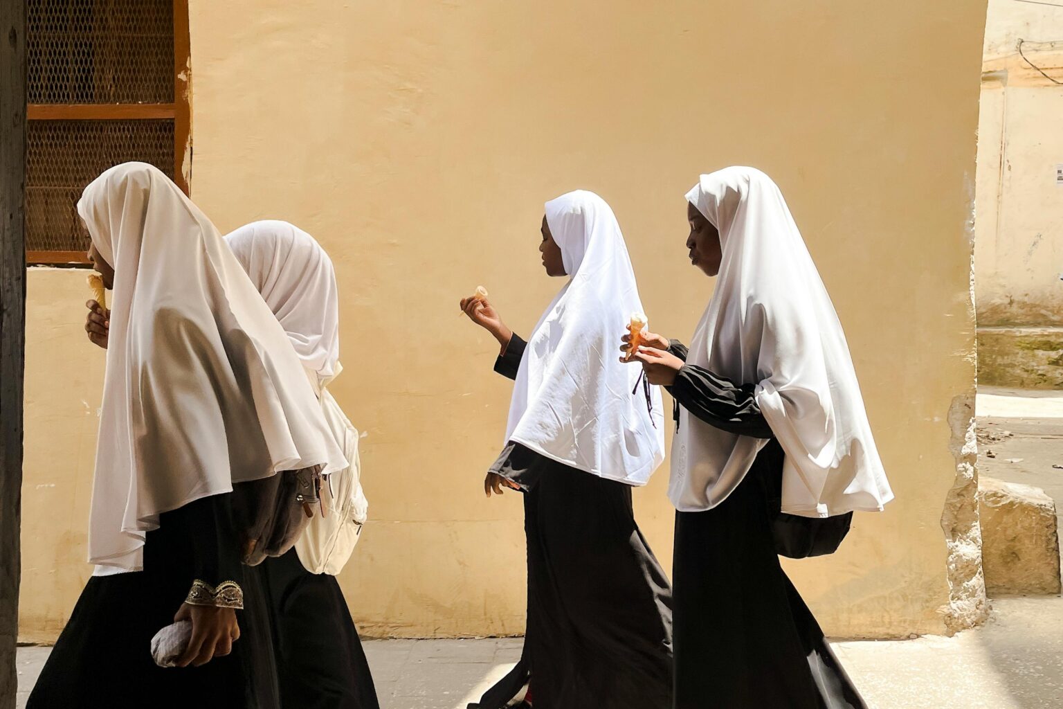 Clothing in Tanzania: A Blend of Tradition, Culture and Fashion